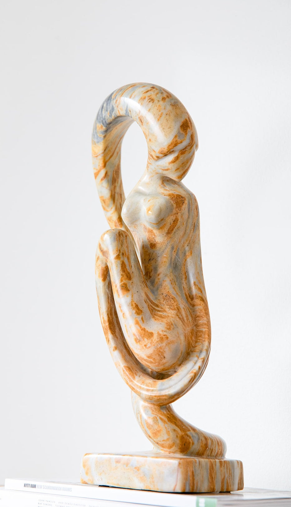 Female Marble Sculpture - beige pattern – Marvellous Rose